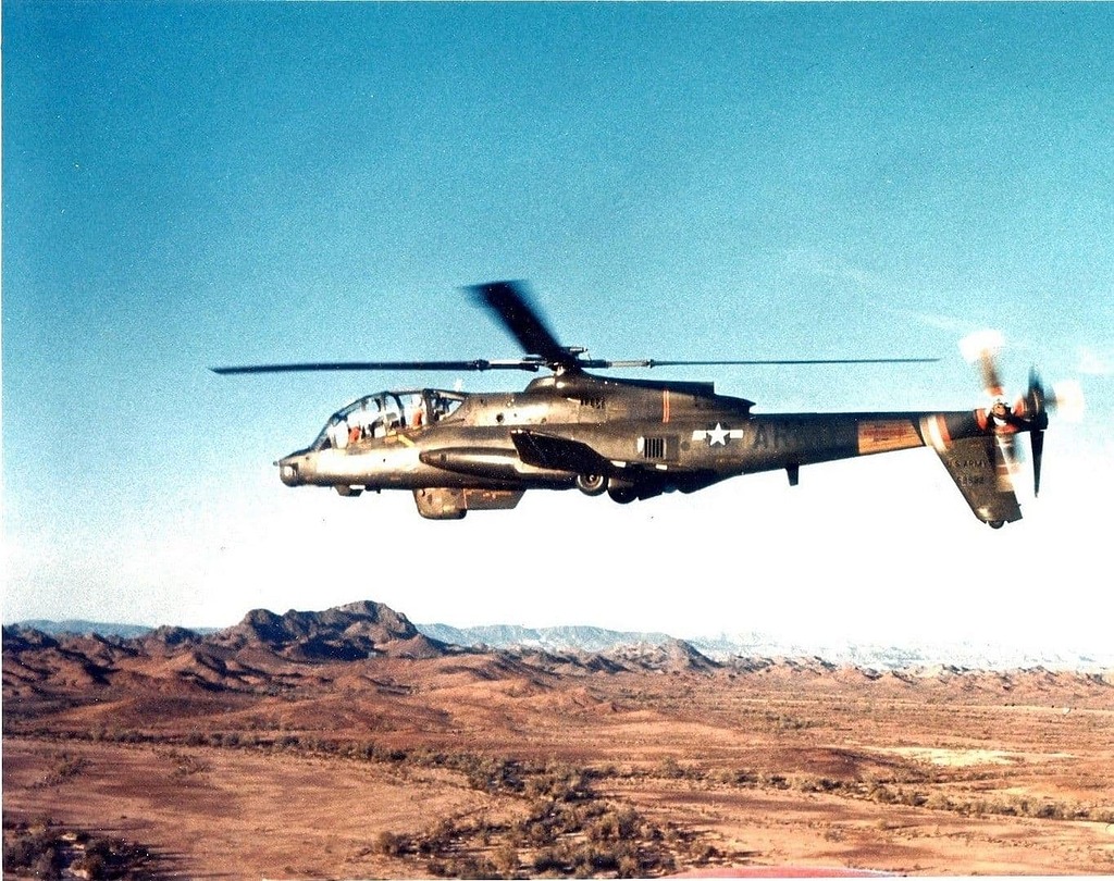 Lockheed AH-56 "Cheyenne" - Еще не самолет, уже не вертолет ...